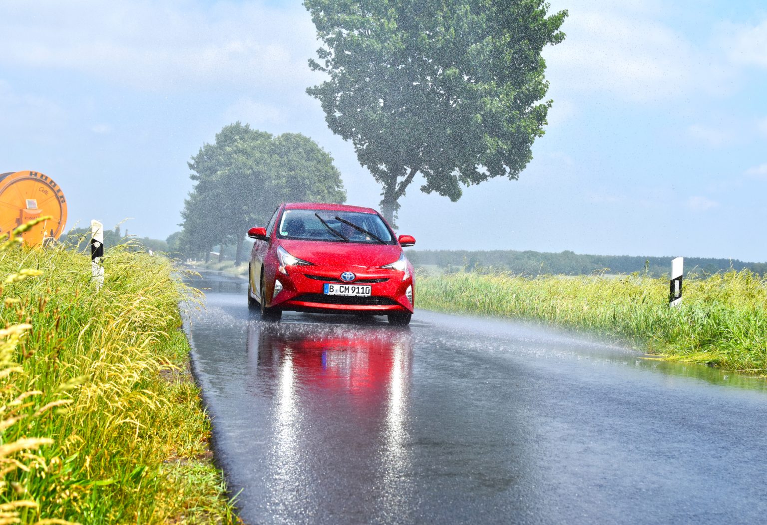 Electric Cars & Water: FAQs | Help & Advice | Mr Tyre