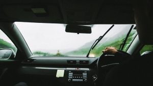 Guide to Common Car Terms - UK vs USA | Mr Tyre